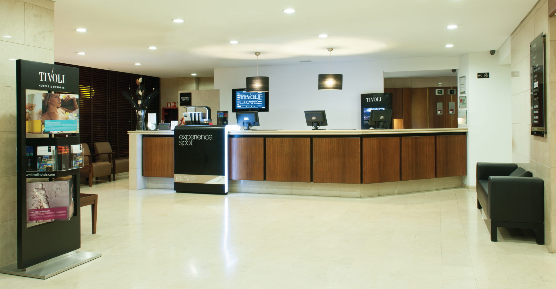 Coimbra Portugal Hotels | Contact Us at Tivoli Coimbra Hotel